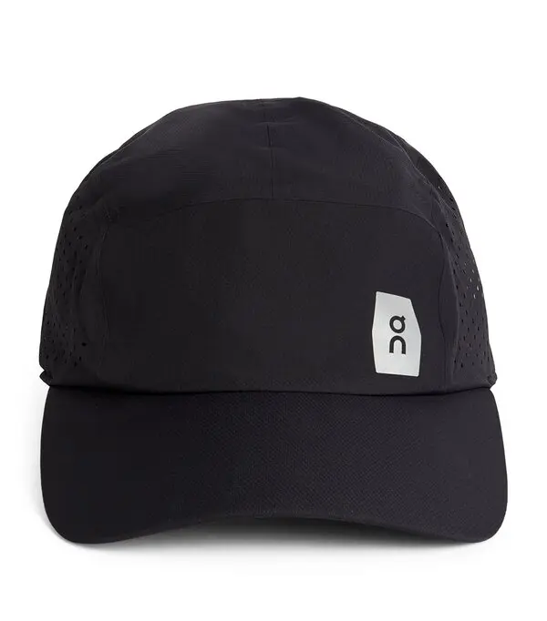 On Lightweight Baseball Cap - Black