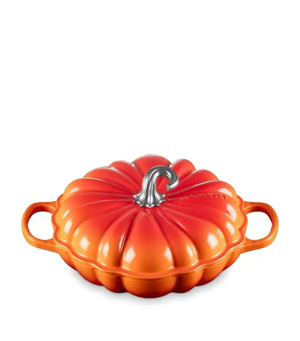 LE CREUSET Cast Iron Pumpkin Shallow Casserole Dish - Orange