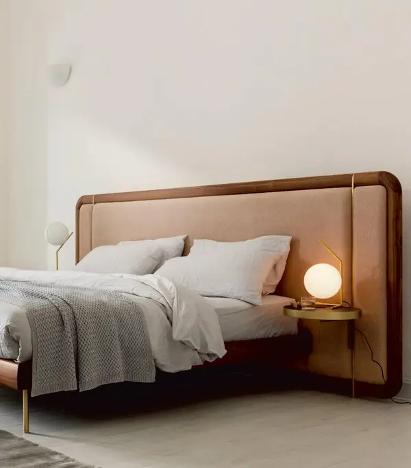 PORADA Walnut Killian Bed