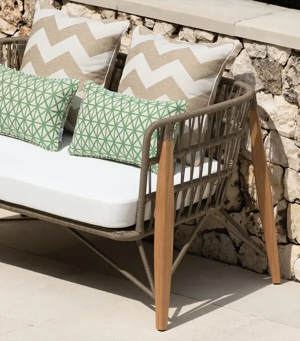 INDIAN OCEAN Club Outdoor Sofa