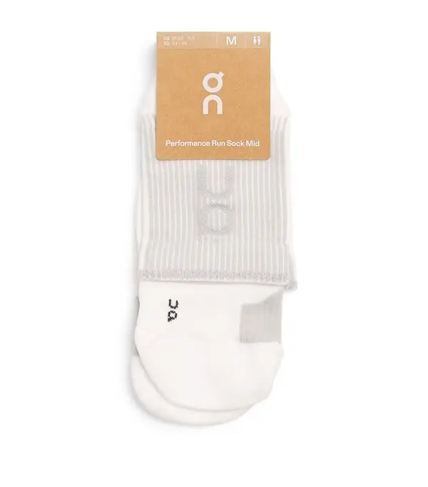 On Performance Run Mid Socks