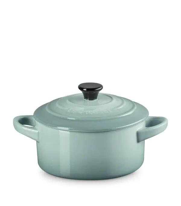 LE CREUSET Petite Stoneware Round Casserole Dish