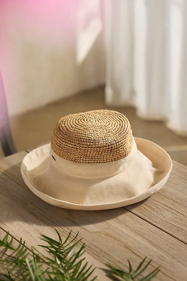 TERRAIN Crochet Crown Bucket Hat - Neutral