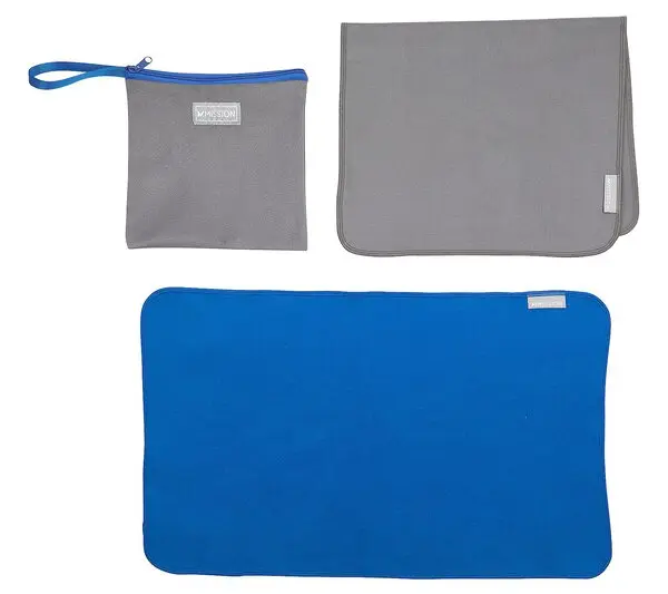 MISSION Set Of 4 Cooling Towels With 2 Travel Pouches