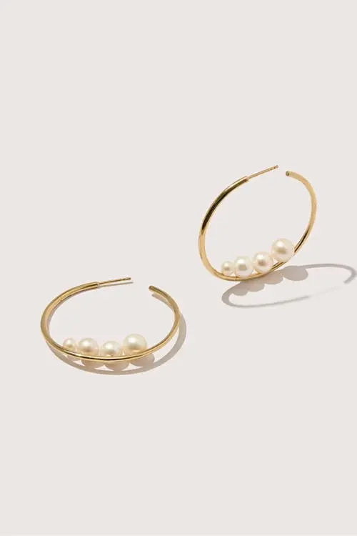 OTIUMBERG 14kt Gold Vermeil Trio Pearl Hoop Earrings - Yellow Toned Gold