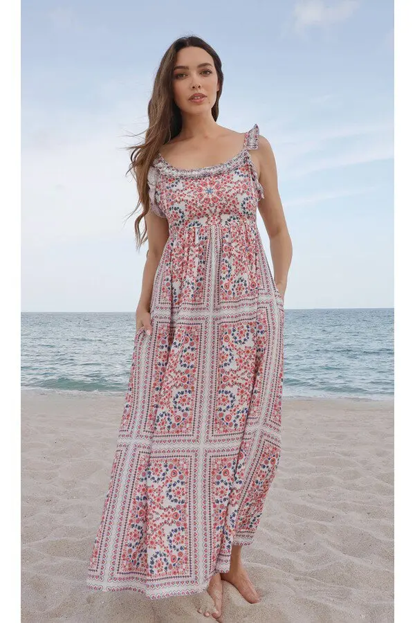 Saylor Bethanne Printed Maxi Dress