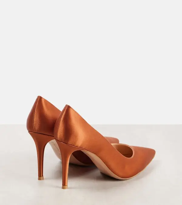 GIANVITO ROSSI 85 Satin Pumps - Brown