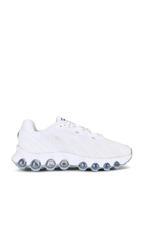 Nike Air Max Dn8 Sneakers - White & Metallic Silver