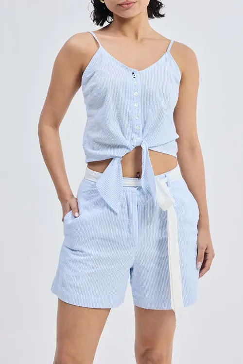REISTOR Regular Fit Striped Seersucker Shorts With Belt