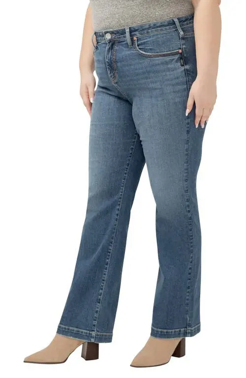 SILVER JEANS CO. Avery Curvy Relaxed Straight Leg Trouser Jeans