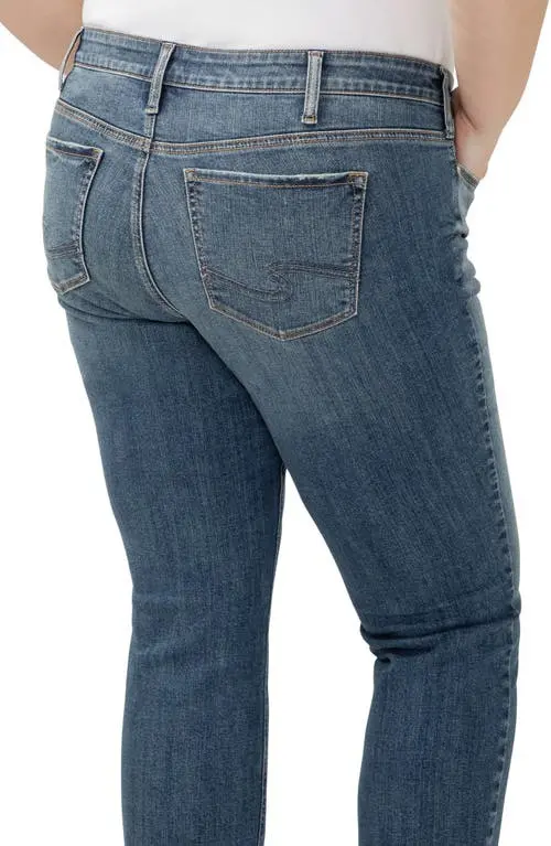 SILVER JEANS CO. Elyse Curvy Raw Hem Capri Jeans
