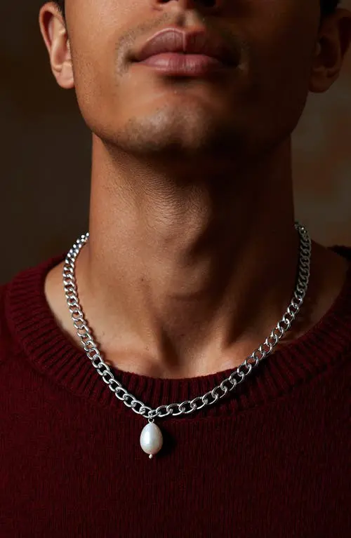 MR. ETTIKA Pearl Charm Chain Necklace