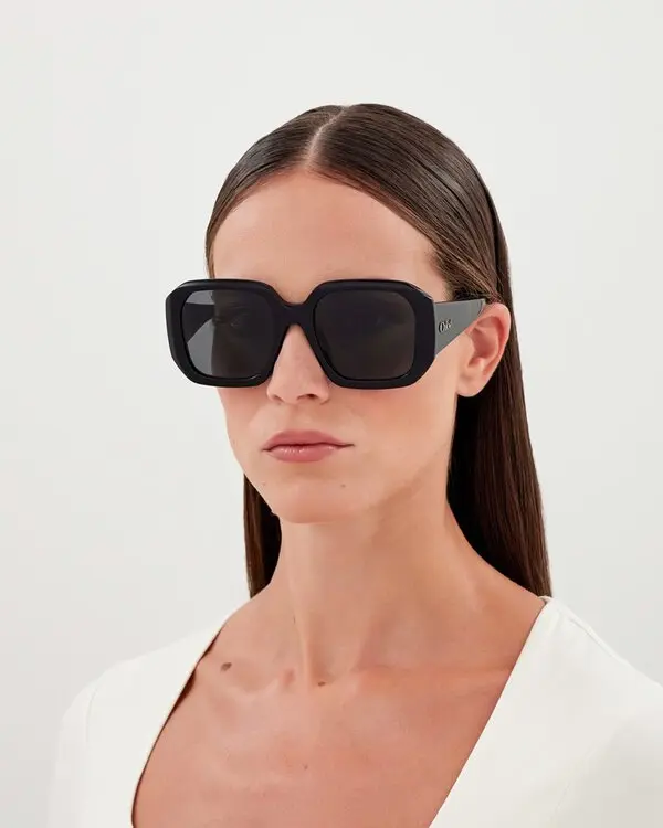 Chloé Izia Squared Sunglasses