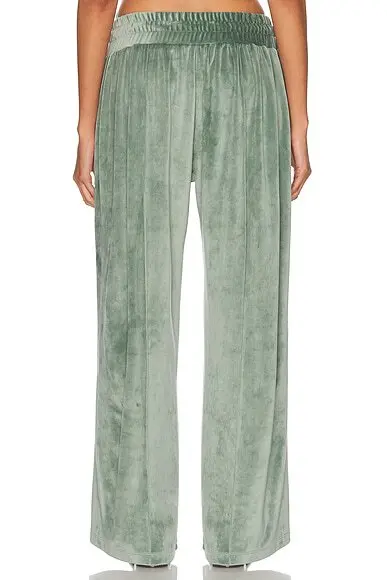 PRISCAVERA Velour Track Pant
