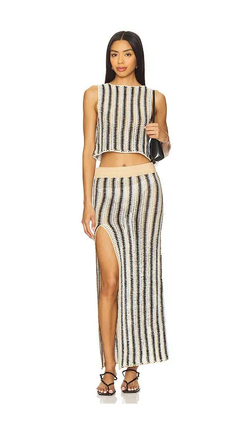 OSIS STUDIO Tianaa Cropped Knit Top