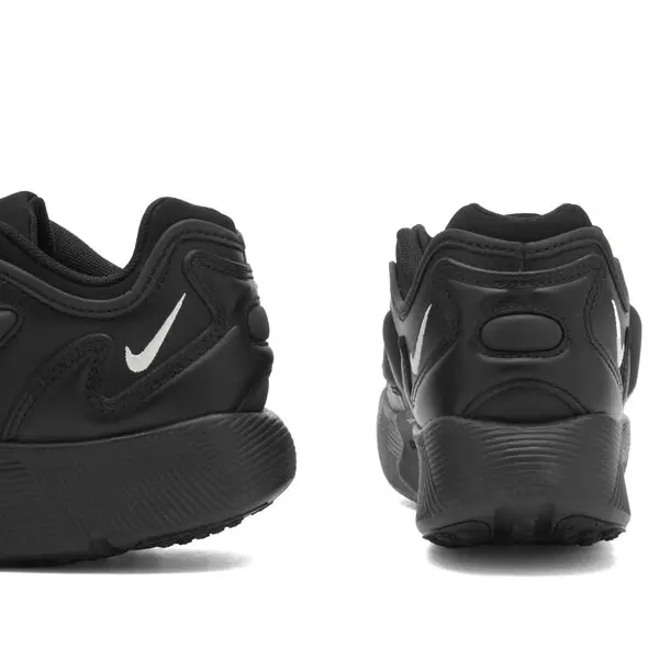 Comme Des Garçons X Nike Sense 96 Sneaker - Black