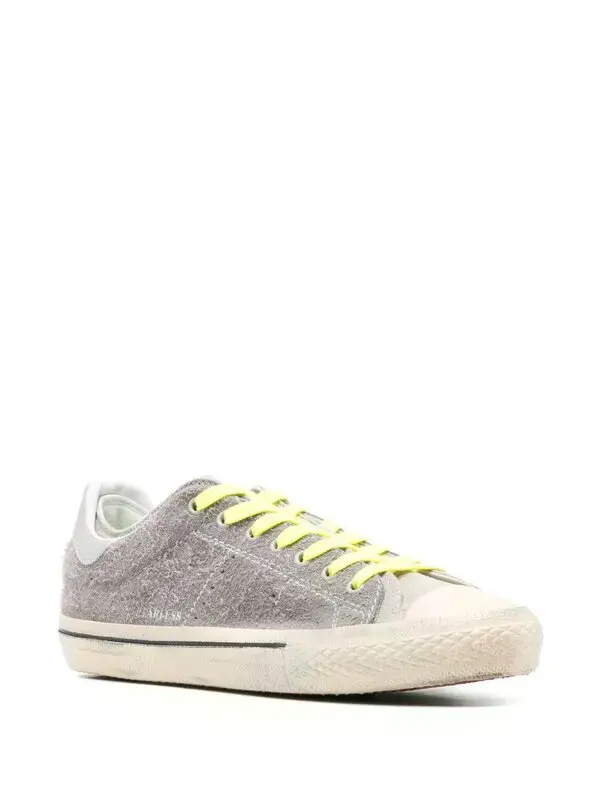 HIDNANDER Starless Low Top Sneakers