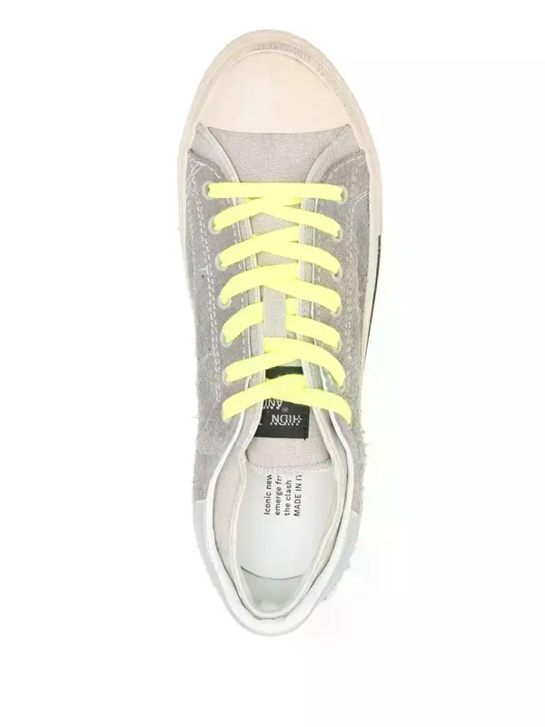 HIDNANDER Starless Low Top Sneakers
