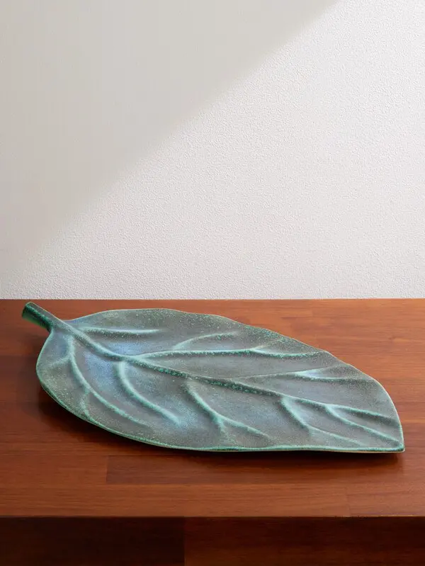L'Objet Cenote Leaf Large Porcelain Platter - Green