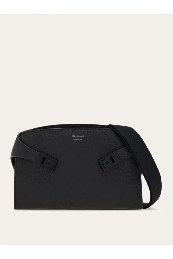 FERRAGAMO Hug Messenger Bag - Black