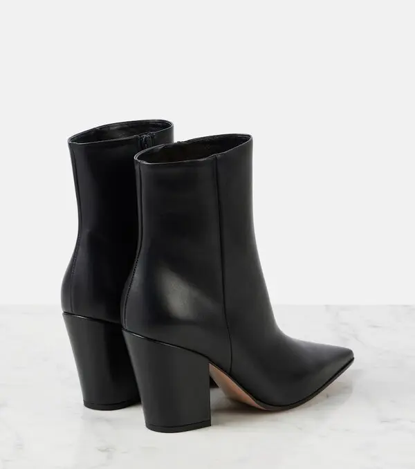 GIANVITO ROSSI Keinna Boots - Black