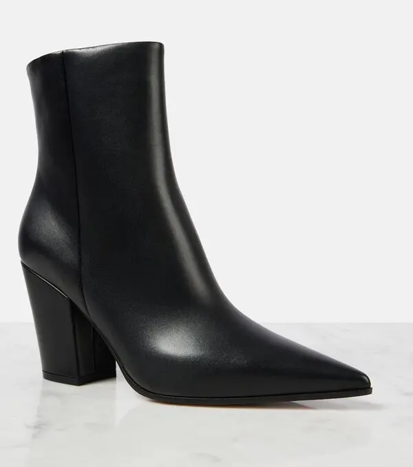 GIANVITO ROSSI Keinna Boots - Black
