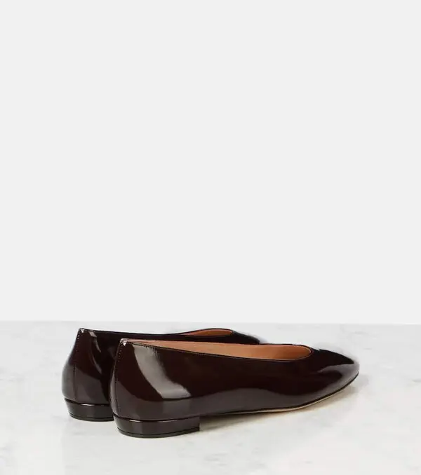 GIANVITO ROSSI Amelia Patent Leather Ballet Flats - Burgundy