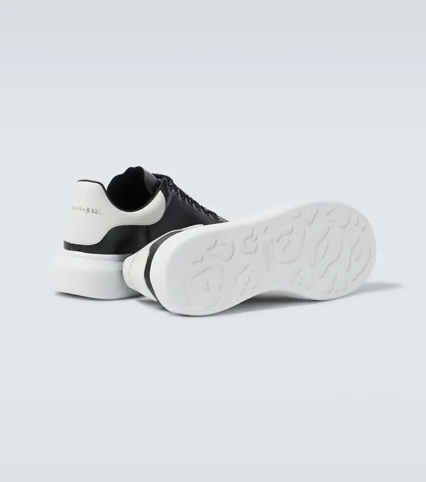 Alexander McQueen Oversized Leather Sneakers - Black