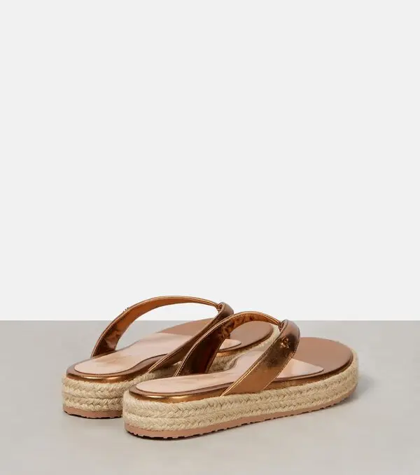GIANVITO ROSSI Metallic Leather Thong Sandals
