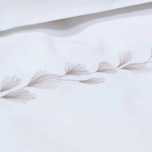 CHRISTIAN FISCHBACHER Foglia Embroidered Sateen King Pillowcase - Metallic