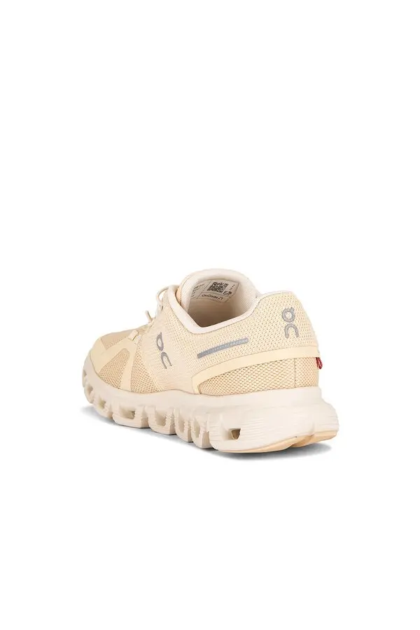 On Cloud Sneakers