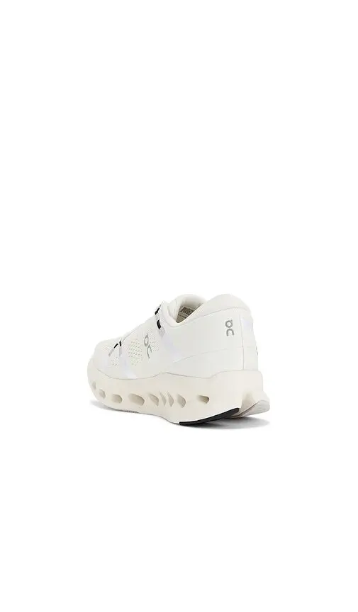 On Cloudsurfer 2 Sneaker - White