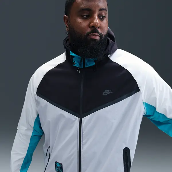 Nike Tech Woven Windrunner Full-Zip Jacket - Black | Editorialist