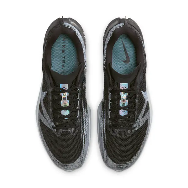 Nike Kiger Trail Running Shoes