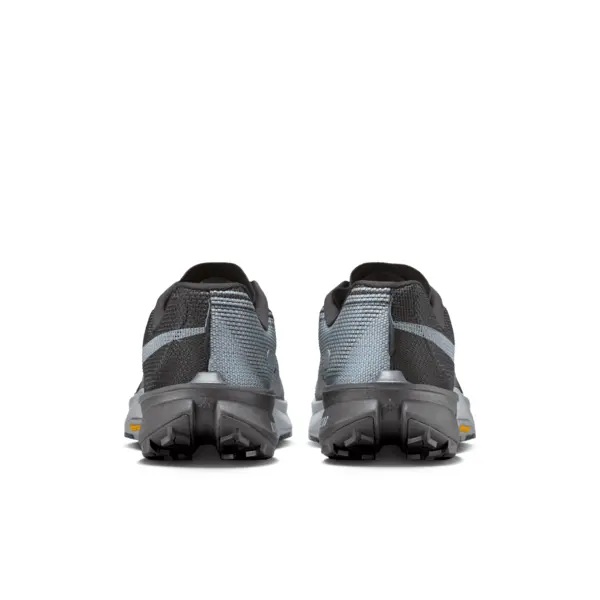 Nike Kiger Trail Running Shoes