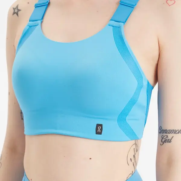 On Performance Flex Bra