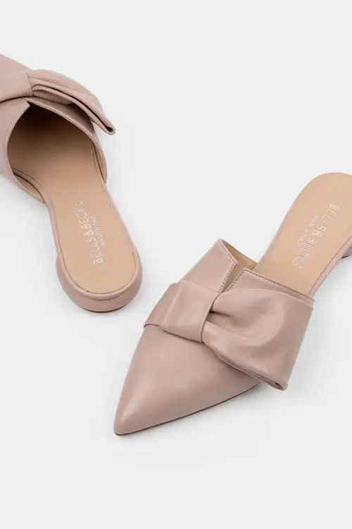 BELLS & BECKS Ana Pointy Toe Mule With Bow - Blush