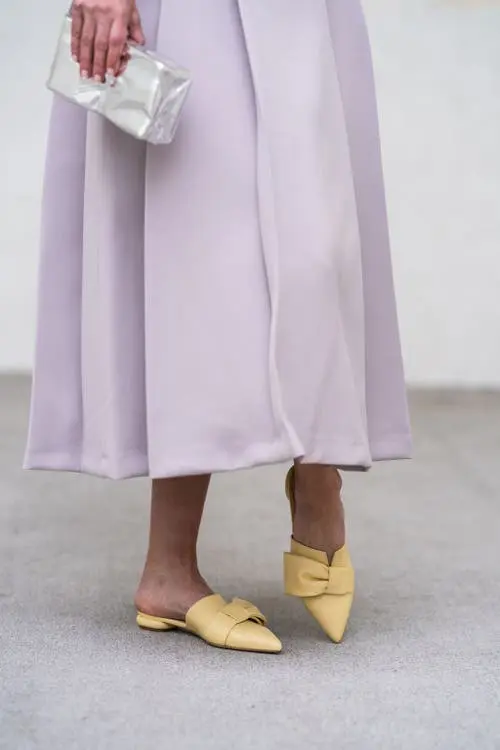 BELLS & BECKS Ana Pointy Toe Mule With Bow - Yellow