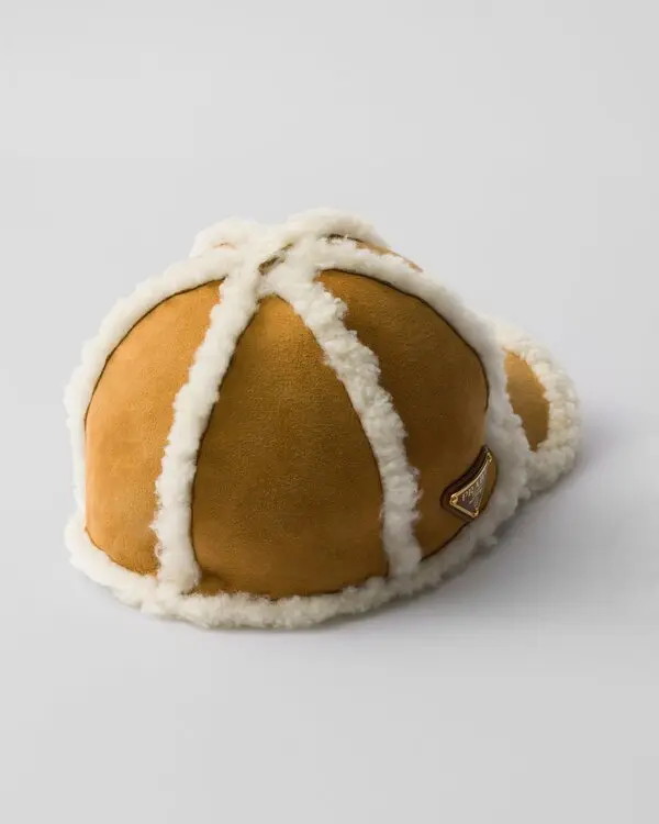 Prada Suede Shearling Baseball Cap - Neutral