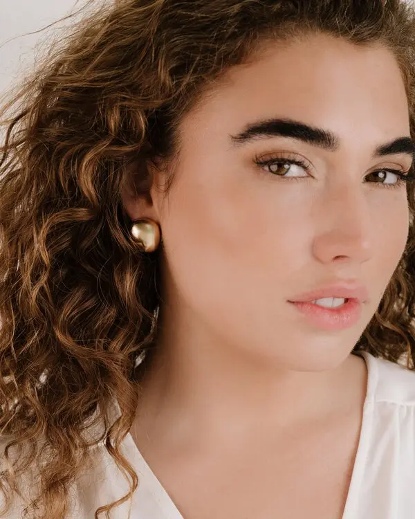 Ettika Minimal Curved Square Stud Earrings