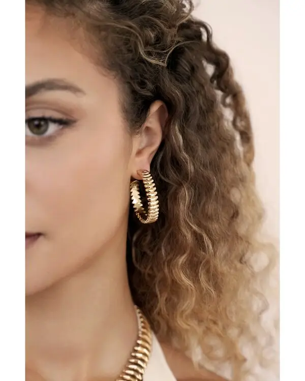 Ettika Metal Moderna Large Half Hoop Earrings - Gold