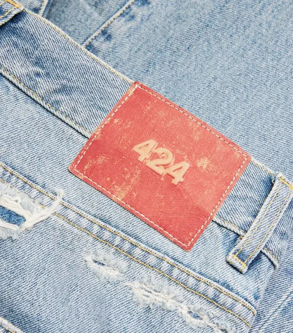 424 Distressed Loose Jeans
