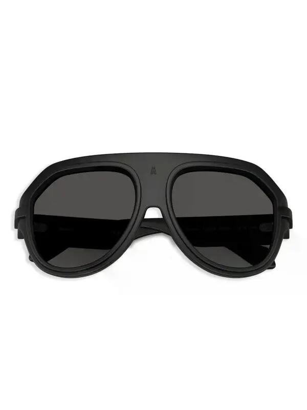 Moncler Fynder Me Sunglasses