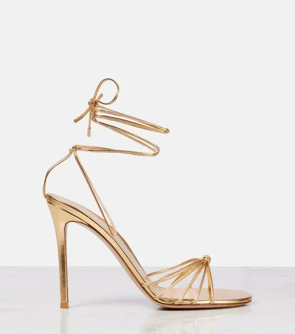 GIANVITO ROSSI 105 Metallic Leather Sandals - Gold