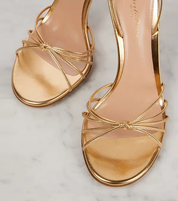 GIANVITO ROSSI 105 Metallic Leather Sandals - Gold