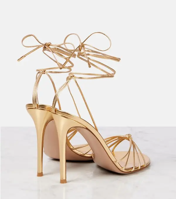 GIANVITO ROSSI Metallic Leather Ankle Strap Sandals - Gold