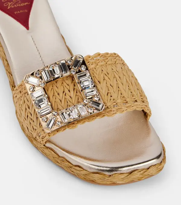 ROGER VIVIER Crystal-embellished Raffia Mules - Beige