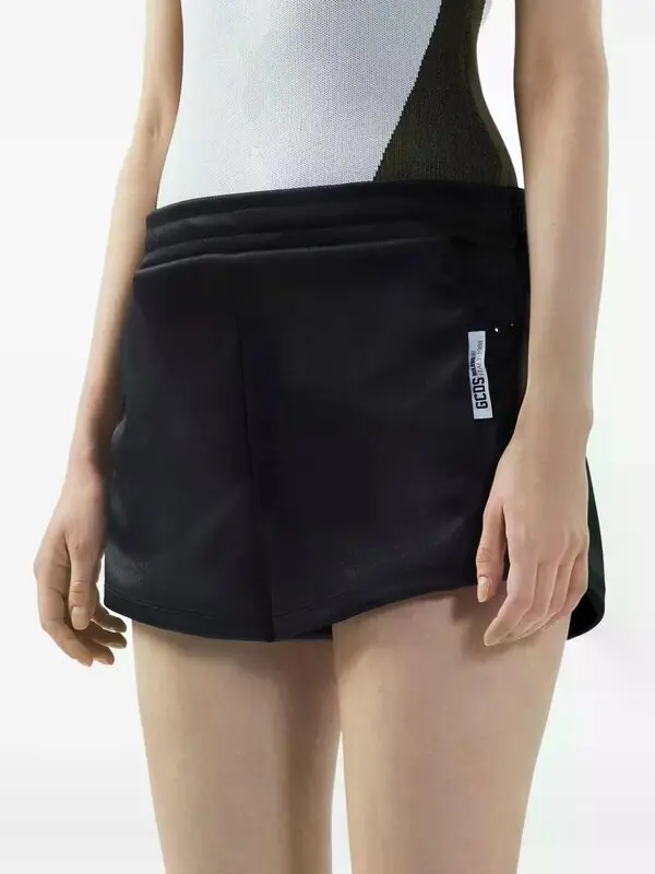 Gcds Logo Tag Thigh-length Shorts