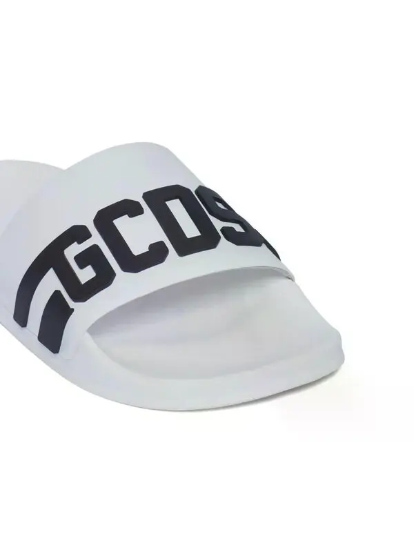 Gcds Logo-embossed Pool Slides - White