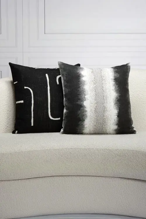 Elaine Smith Instinct Indoor & Outdoor Woven Accent Pillow - Ebony